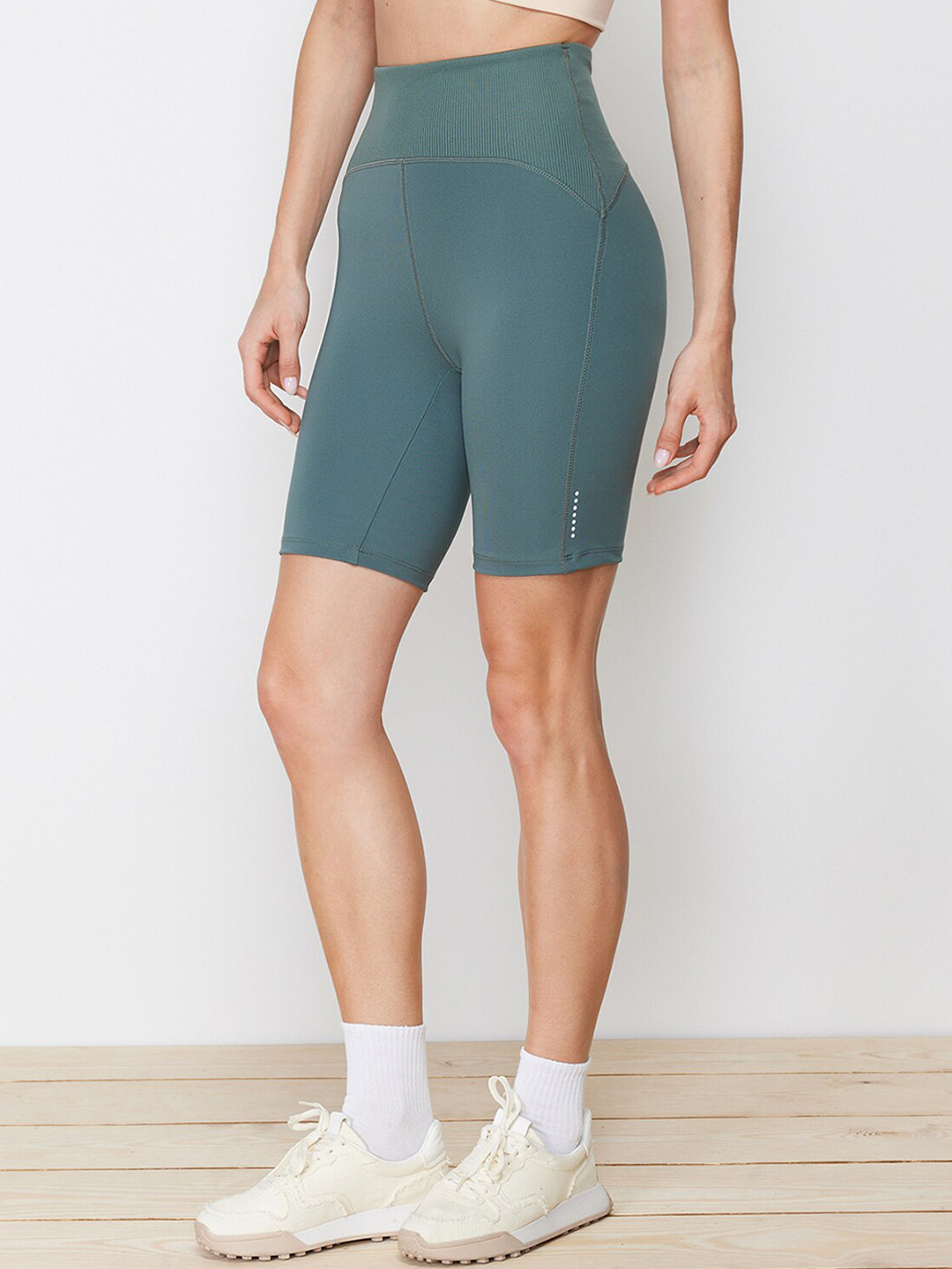 Buy Trendyol Slim Fit Above Ankle Length Tights Shorts - Tights for ...