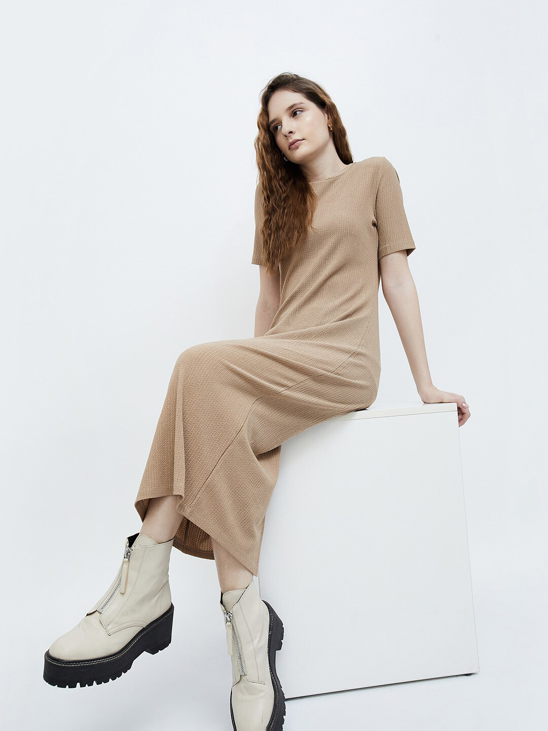 Buy Ginger By Lifestyle Round Neck Maxi Sheath Dress - Dresses for ...