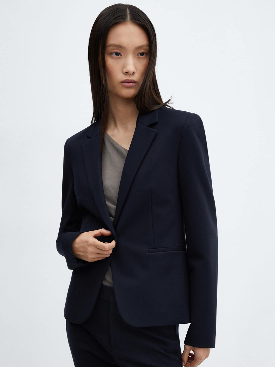 Buy MANGO Formal Fitted Blazer - Blazers for Women 27737216 | Myntra
