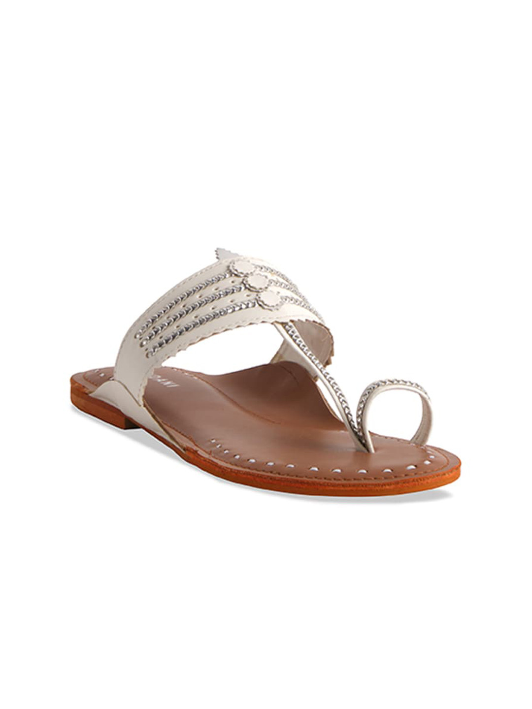 Buy ERIDANI Anya Kolhapuri Flats - Flats for Women 27744316 | Myntra