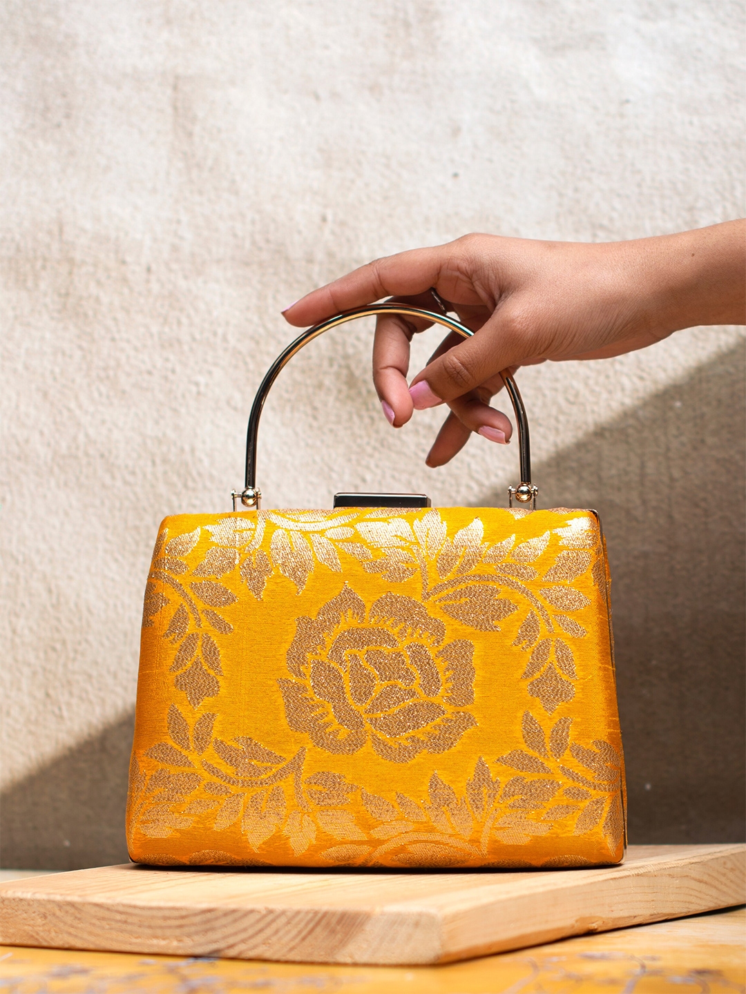Buy Artklim Embroidered Box Clutch Clutches For Women 27895562 Myntra