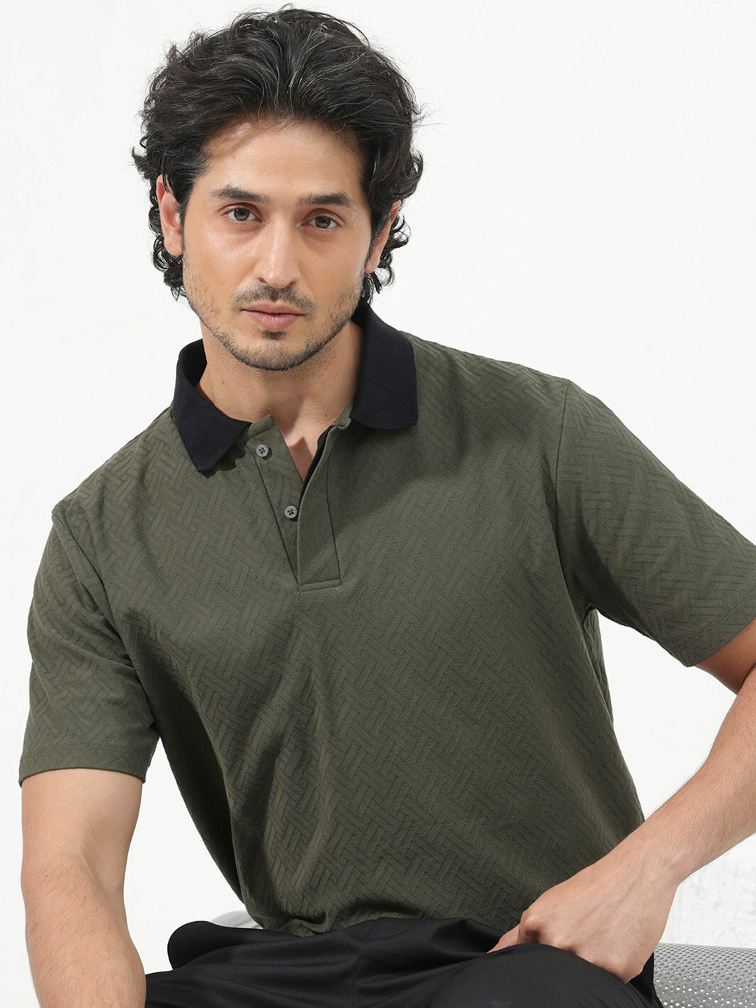 Buy RARE RABBIT Men Rings 4 Slim Fit Solid Polo Collar T Shirt ...