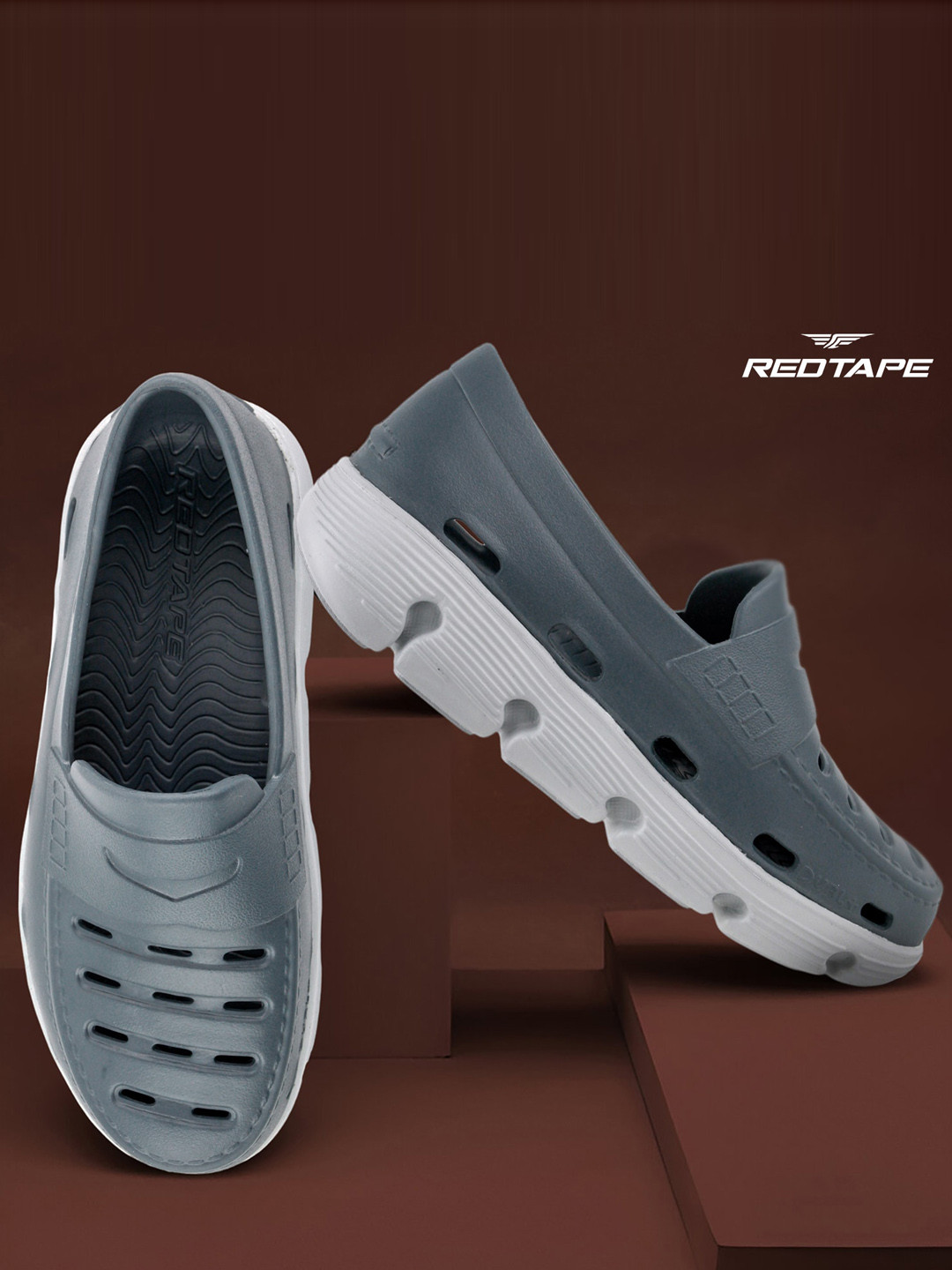 Buy Red Tape Men Clogs - Flip Flops for Men 27962938 | Myntra