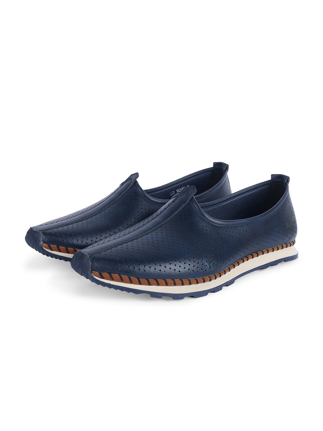 Buy Big Boon Men Perforated Lightweight Mojaris - Casual Shoes for Men ...
