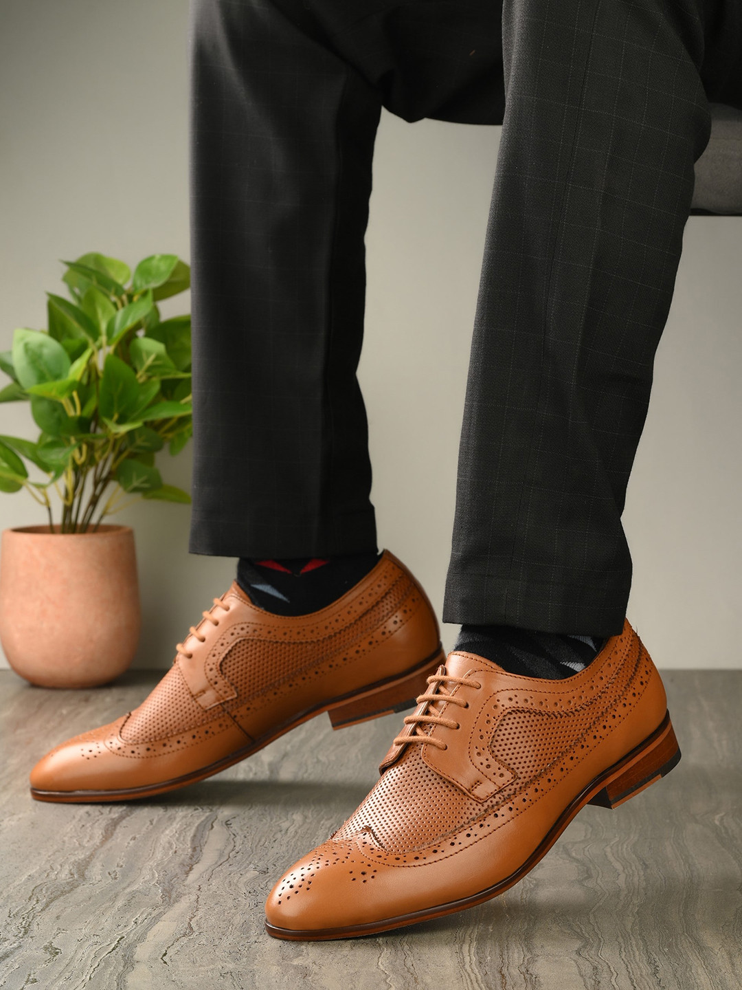 Buy House Of Pataudi Men Textured Leather Formal Brogues - Formal Shoes ...