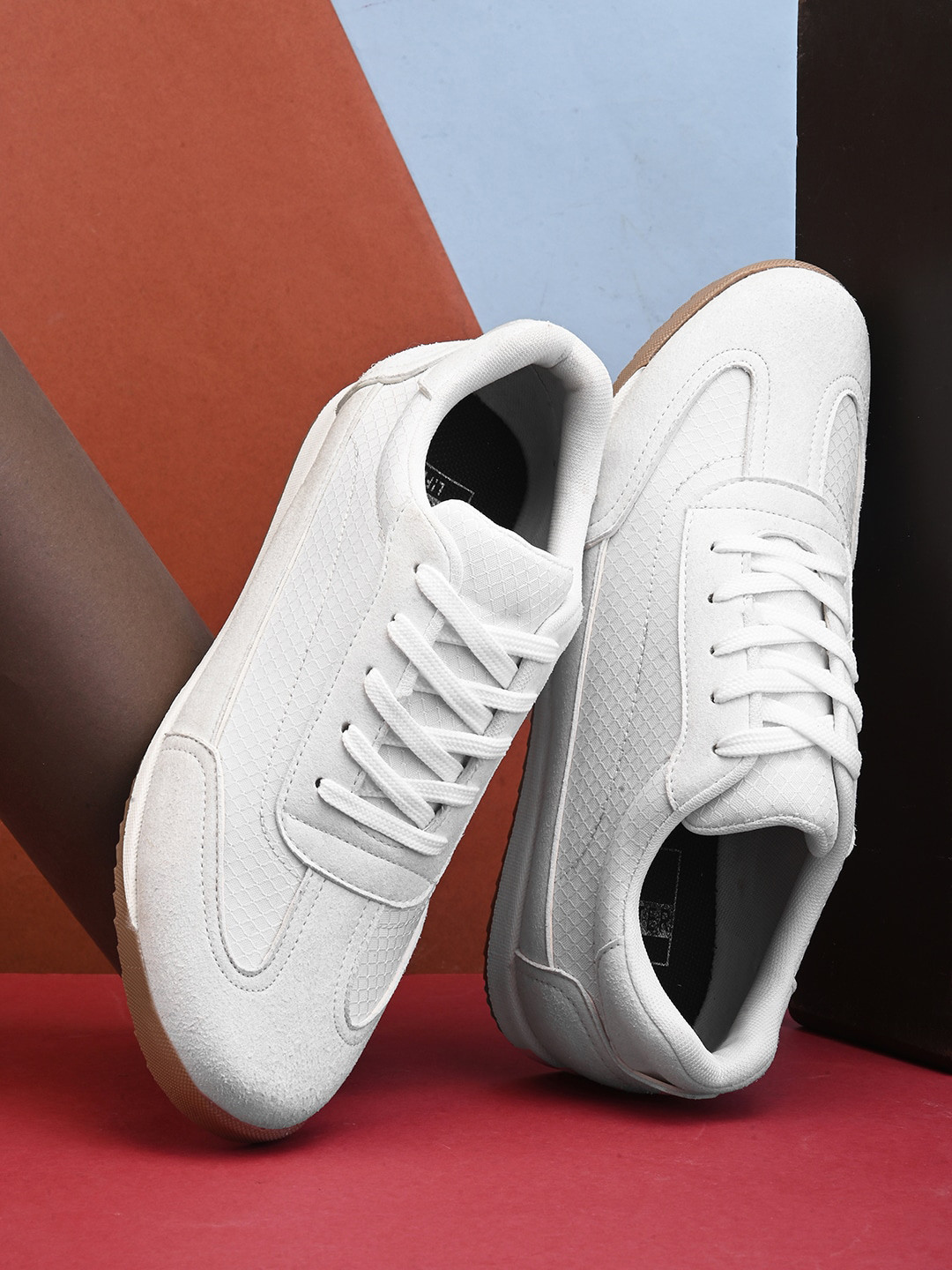 Buy The Roadster Lifestyle Co. Men Brown Textured Comfort Insole Lace ...