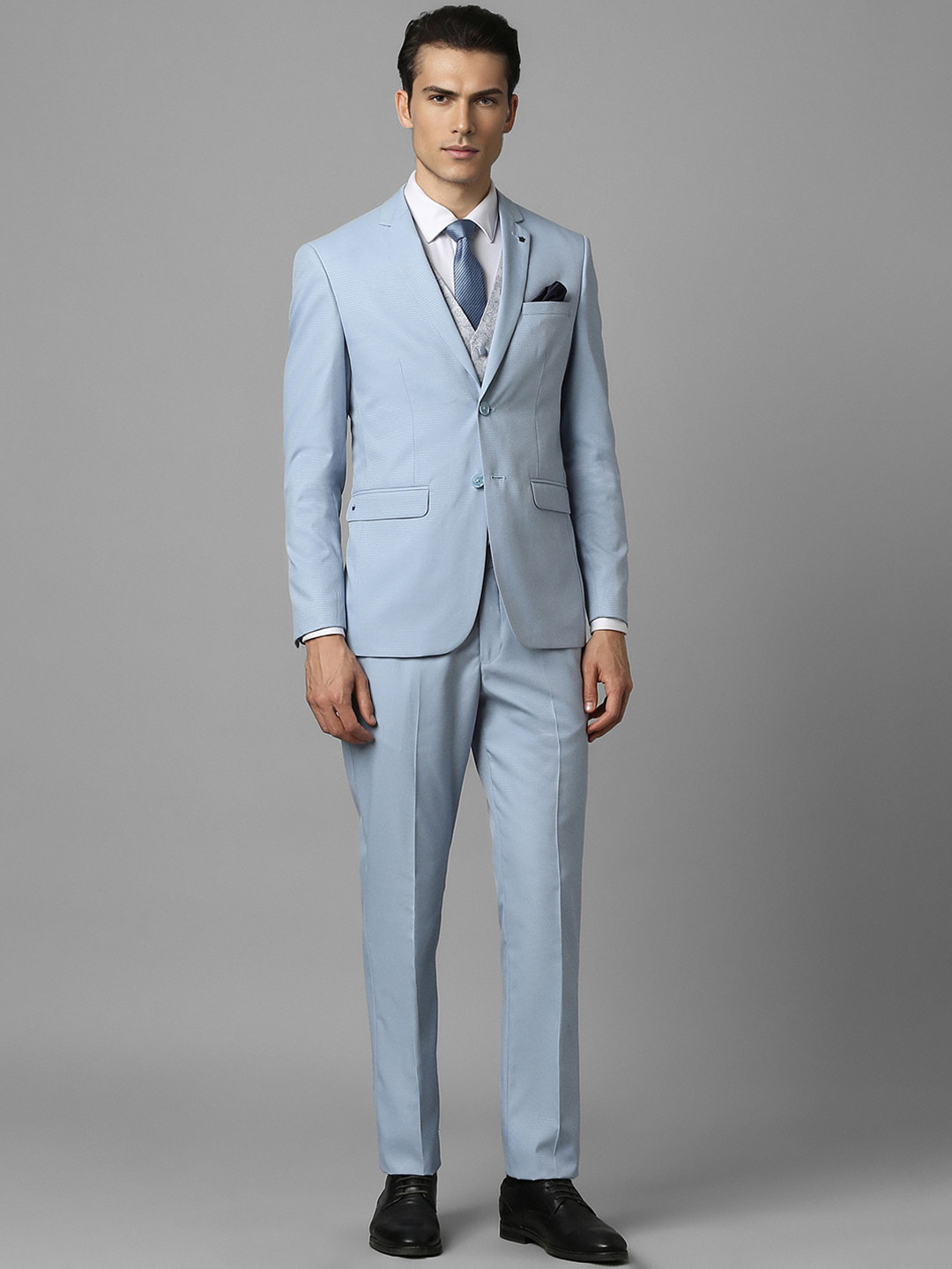 Buy Louis Philippe Slim Fit Textured Self Design Notched Lapel Collar ...