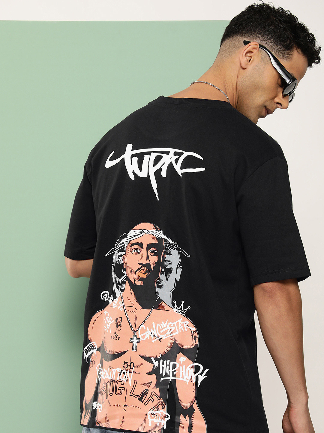 Buy HOPEPUNK Men Tupac Shakur Printed Oversized Drop Shoulder Sleeves T ...