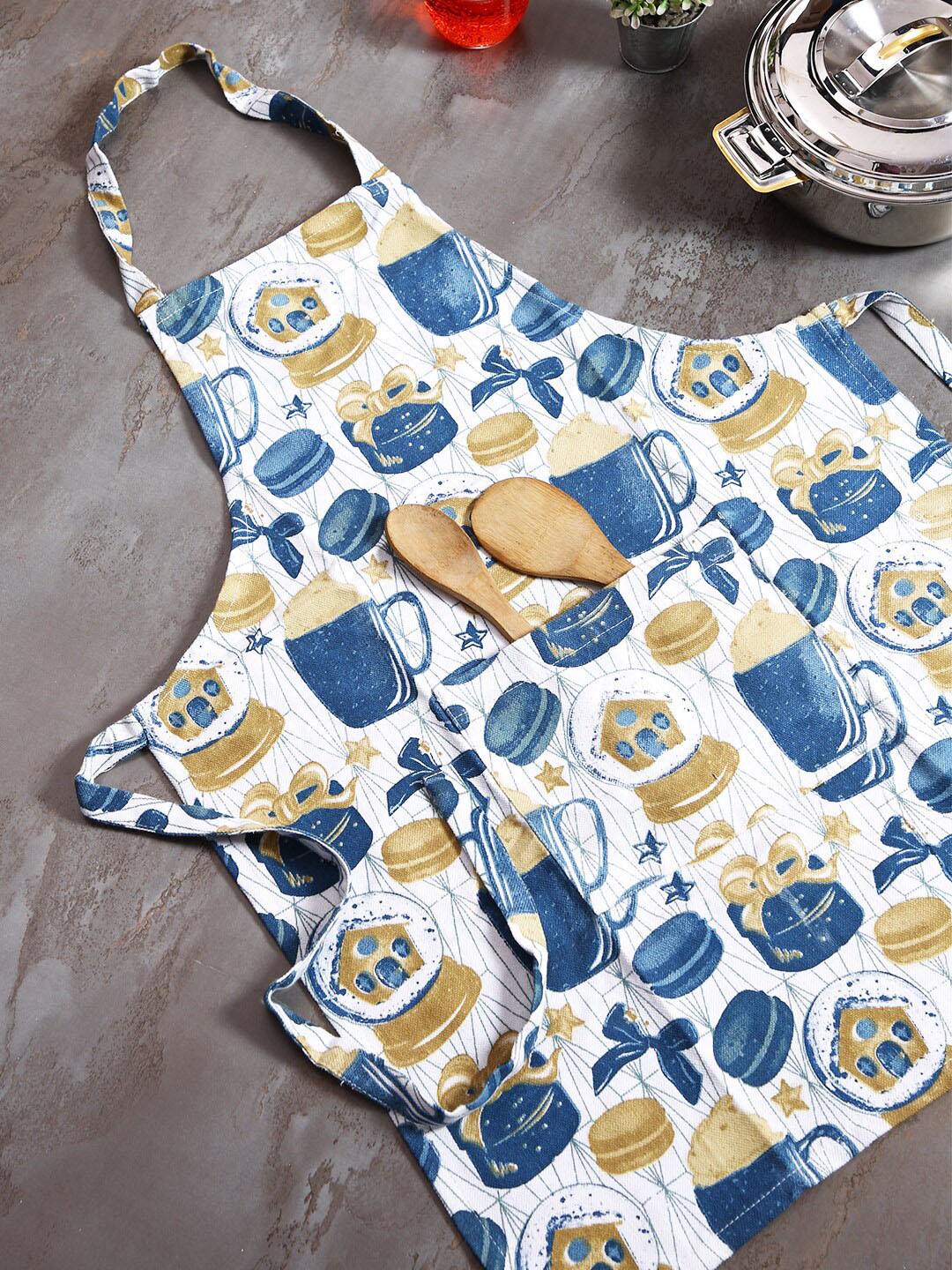 Buy Soumya Blue & White Printed Cotton Apron - Aprons for Unisex 28126594 | Myntra