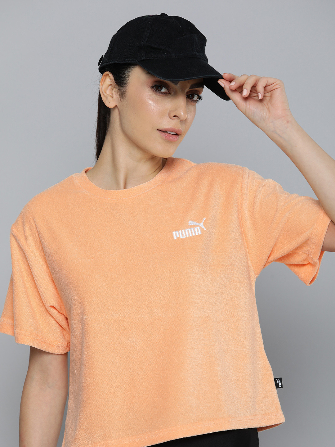 Buy Puma Women Solid Relaxed Fit T Shirt - Tshirts for Women 28136414 | Myntra