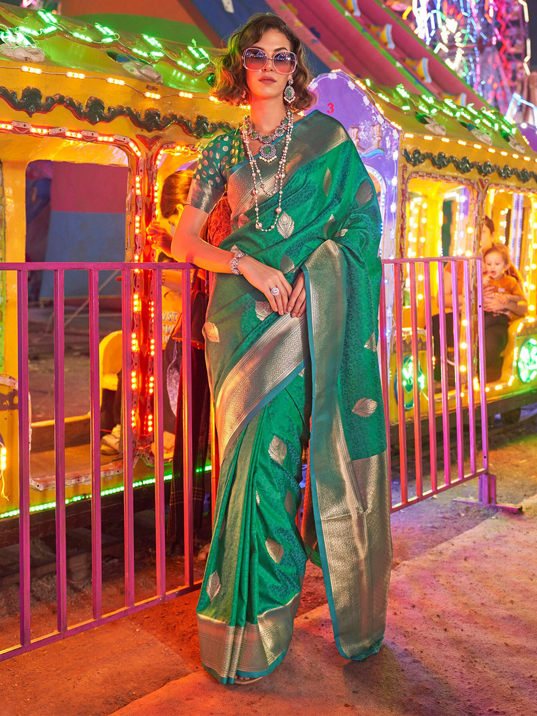 Buy Elora Ethnic Motifs Woven Design Zari Banarasi Saree - Sarees for ...