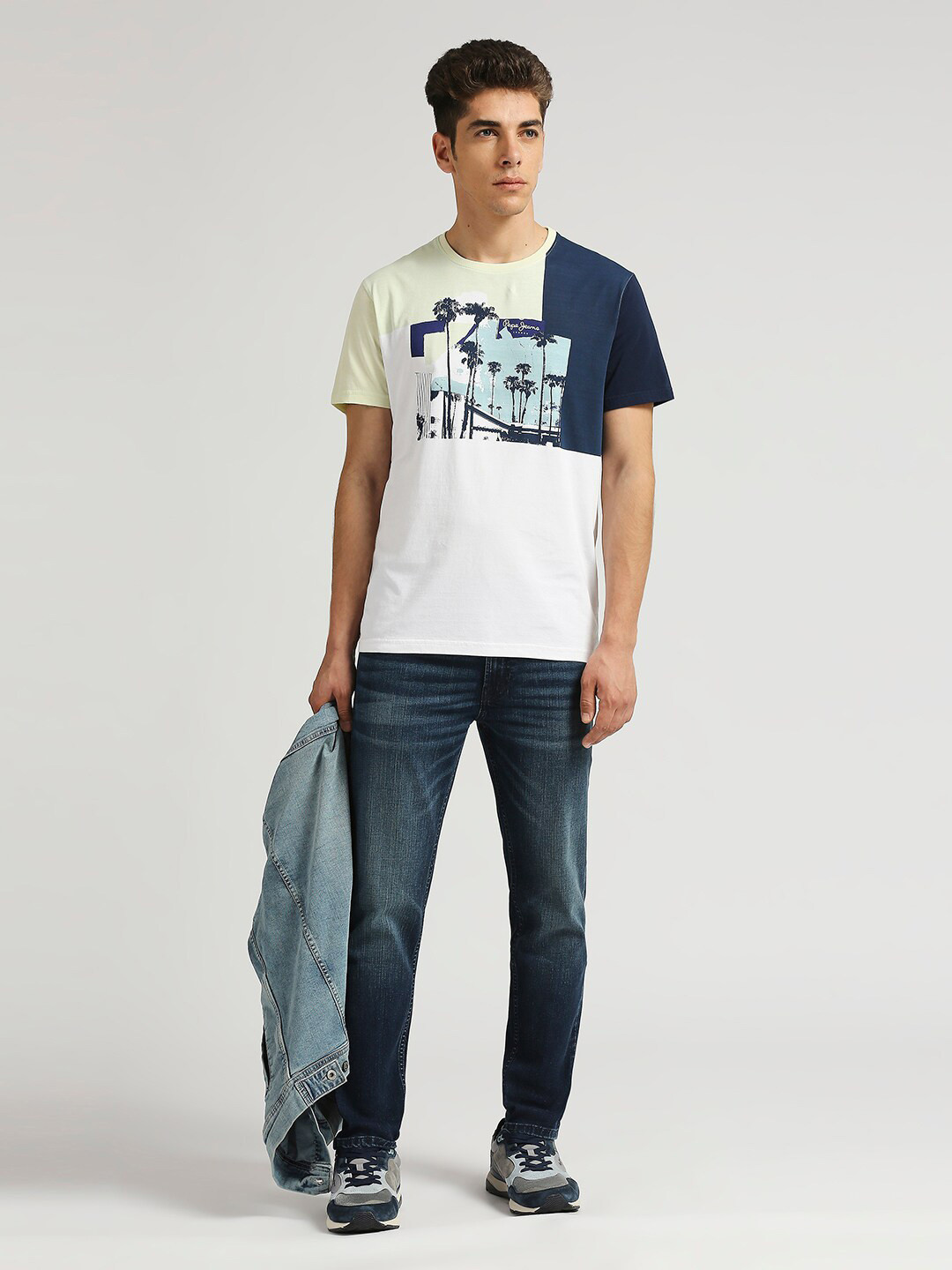 Buy Pepe Jeans Gabriel Graphic Printed Pure Cotton Slim Fit T Shirt ...