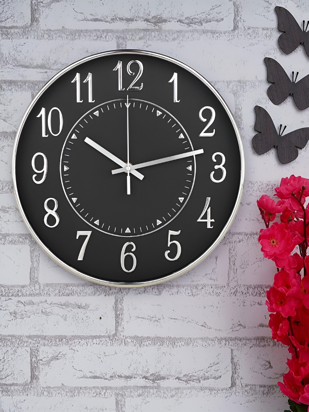 Buy Kuber Industries Silver Toned & White Analogue Wall Clock - Clocks ...