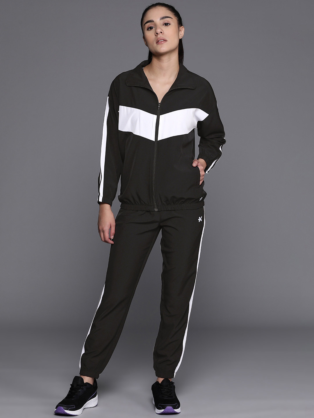 Buy HRX By Hrithik Roshan Women Colourblocked Tracksuit - Tracksuits for Women 28297414 | Myntra