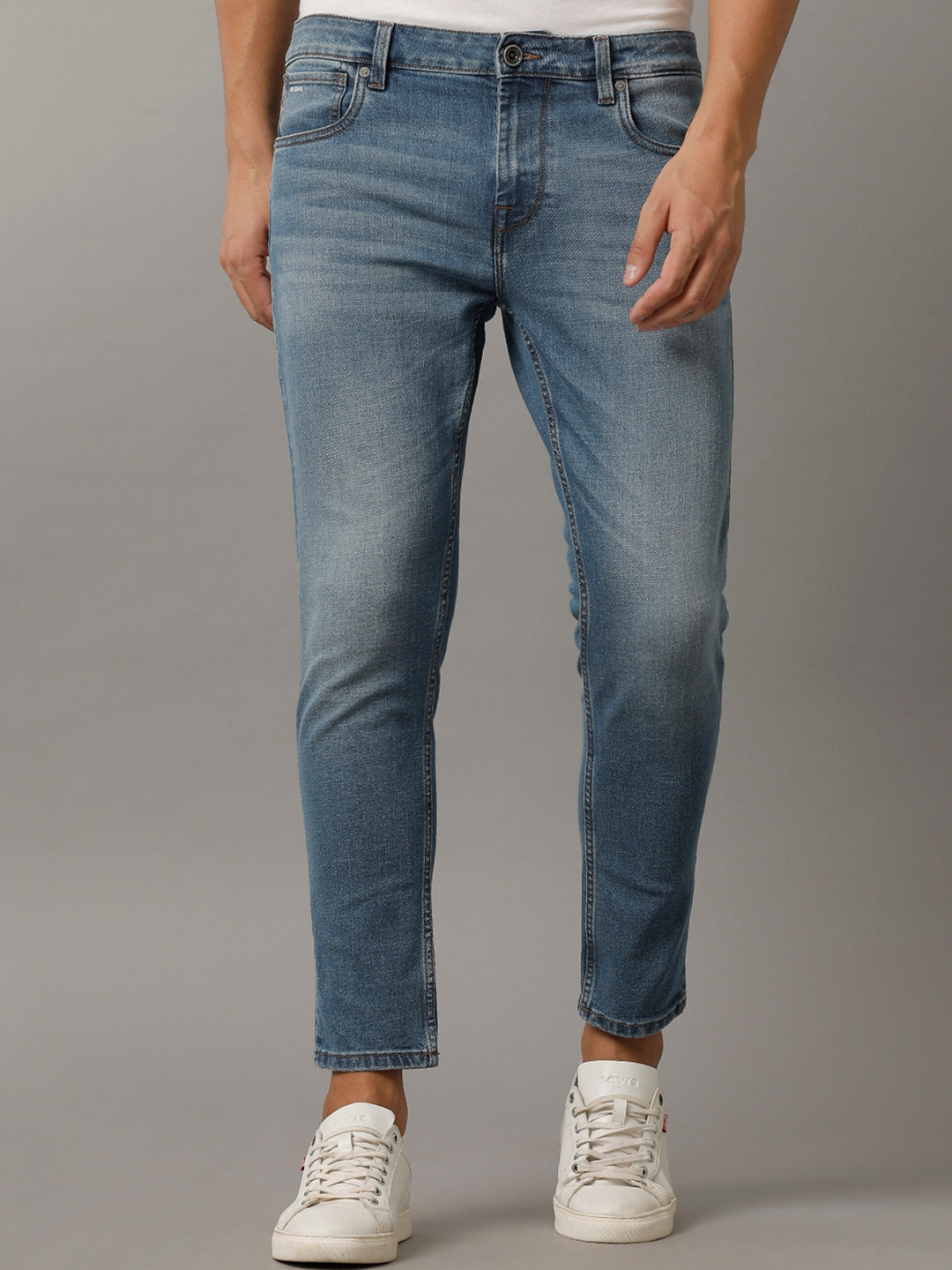 Buy Voi Jeans Men Comfort Skinny Fit Clean Look Light Fade Stretchable ...