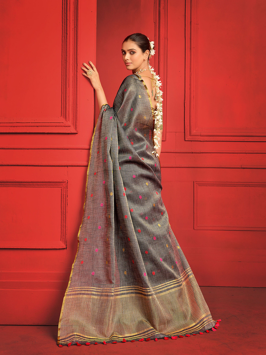 Buy Sangria Geometric Woven Design Zari Saree - Sarees for Women ...