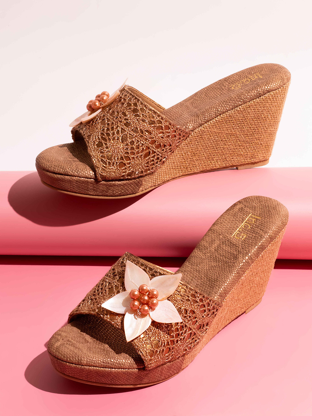 Buy Inc 5 Textured Open Toe Wedges - Heels for Women 28408822 | Myntra