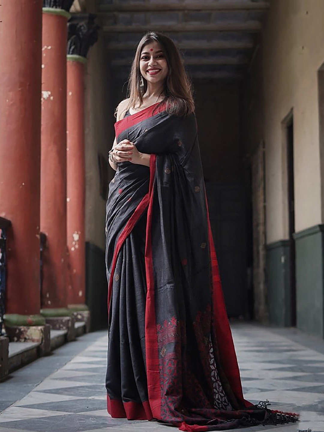 Buy KALINI Geometric Woven Design Saree - Sarees for Women 28475284 ...