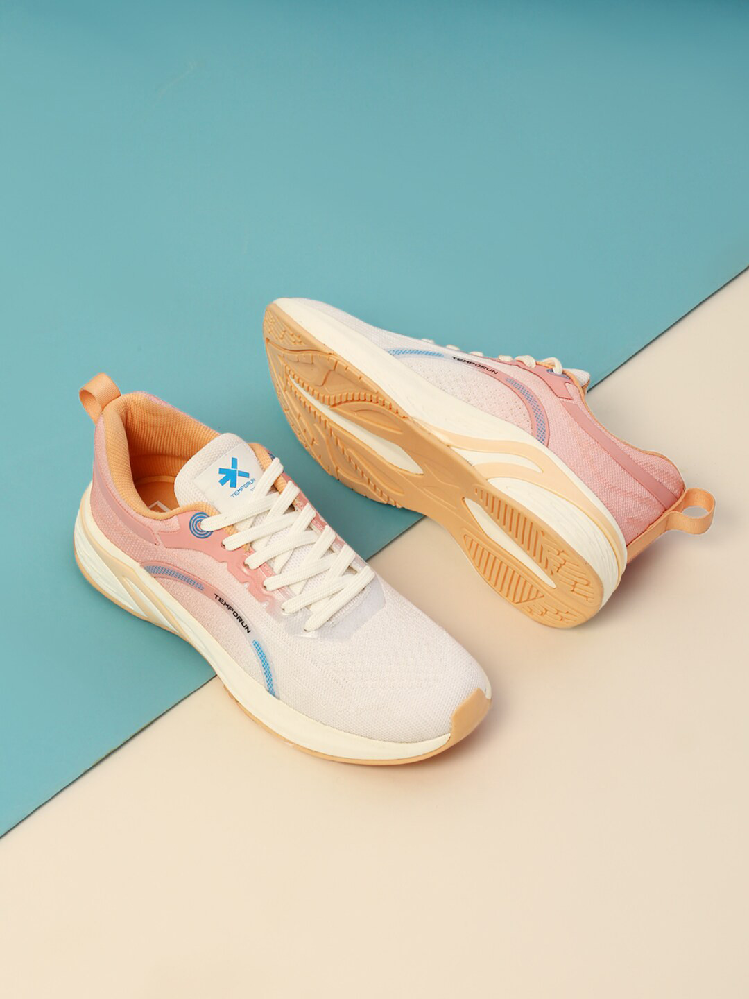 Buy HRX By Hrithik Roshan Women Pink Mesh Running Shoes - Sports Shoes ...