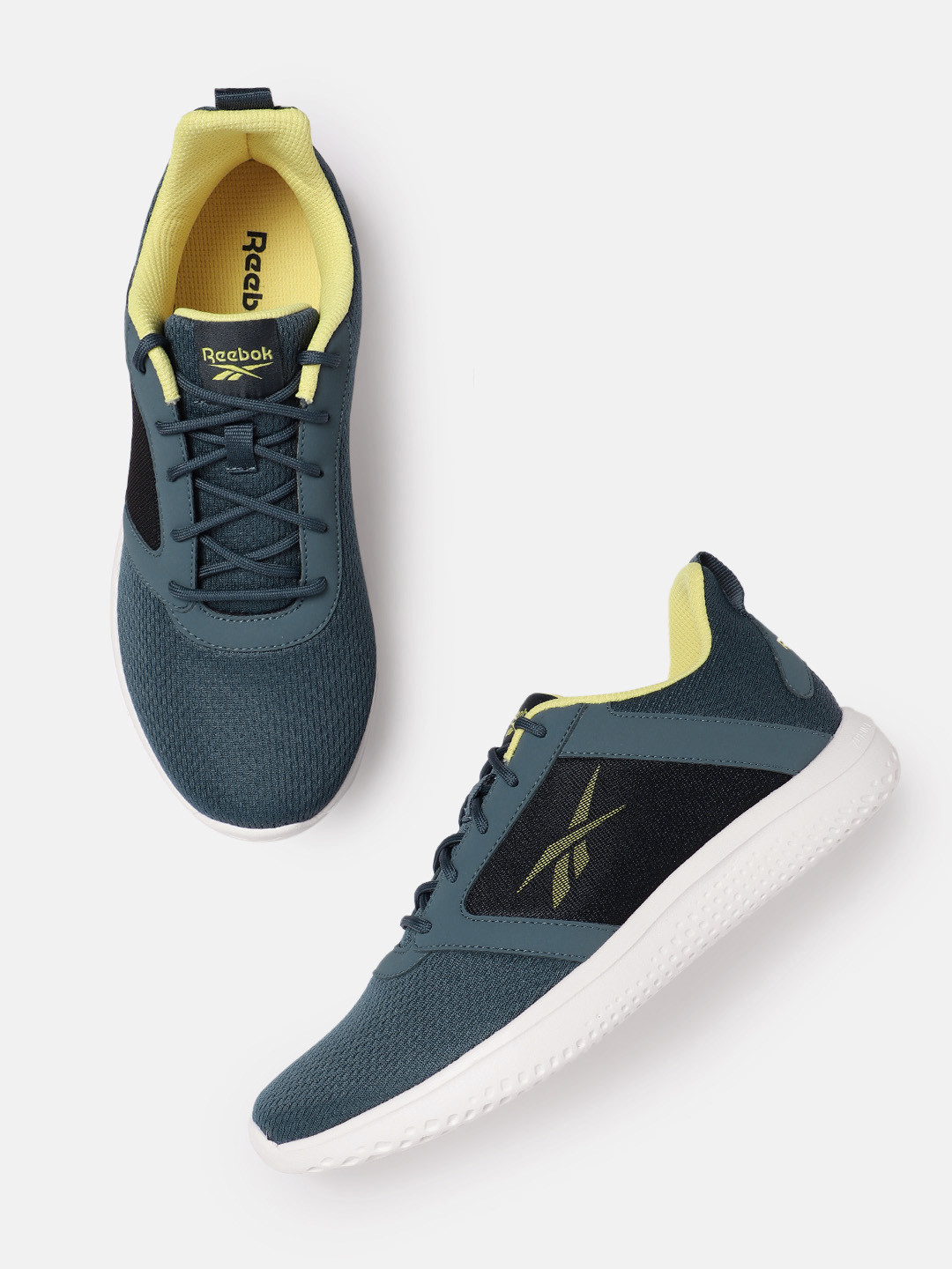 Buy Reebok Men Woven Design Run Phenom Shoes - Sports Shoes for Men ...