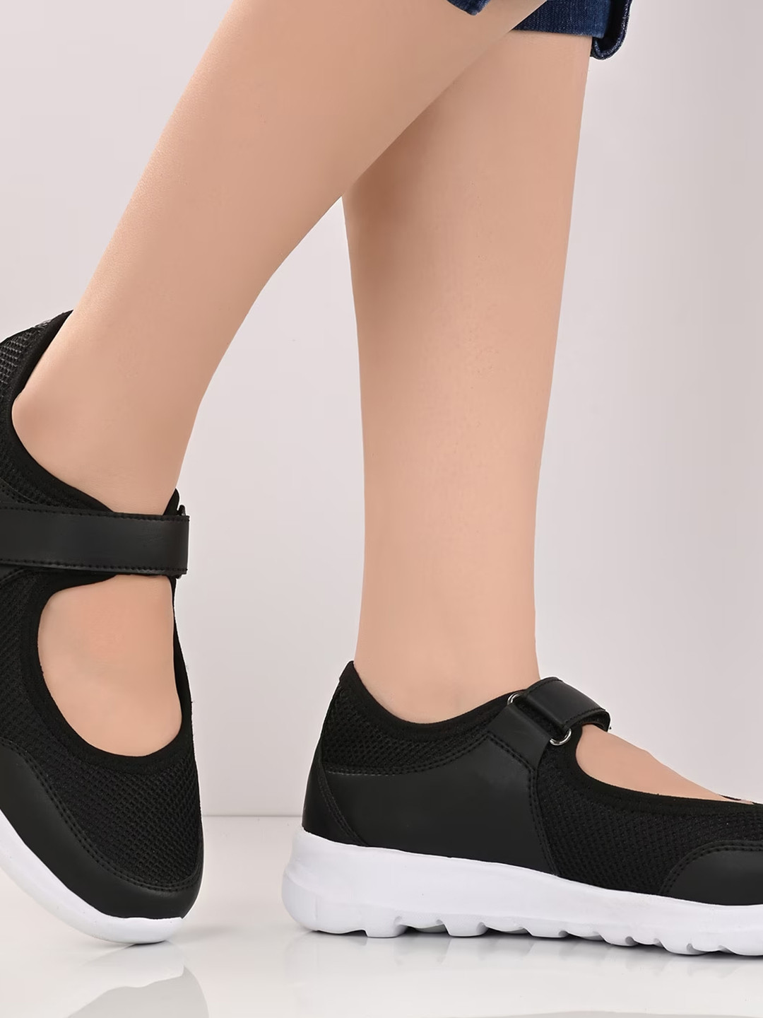 Buy MISEEN Women Textured Round Toe Lightweight Slip On Sneakers ...