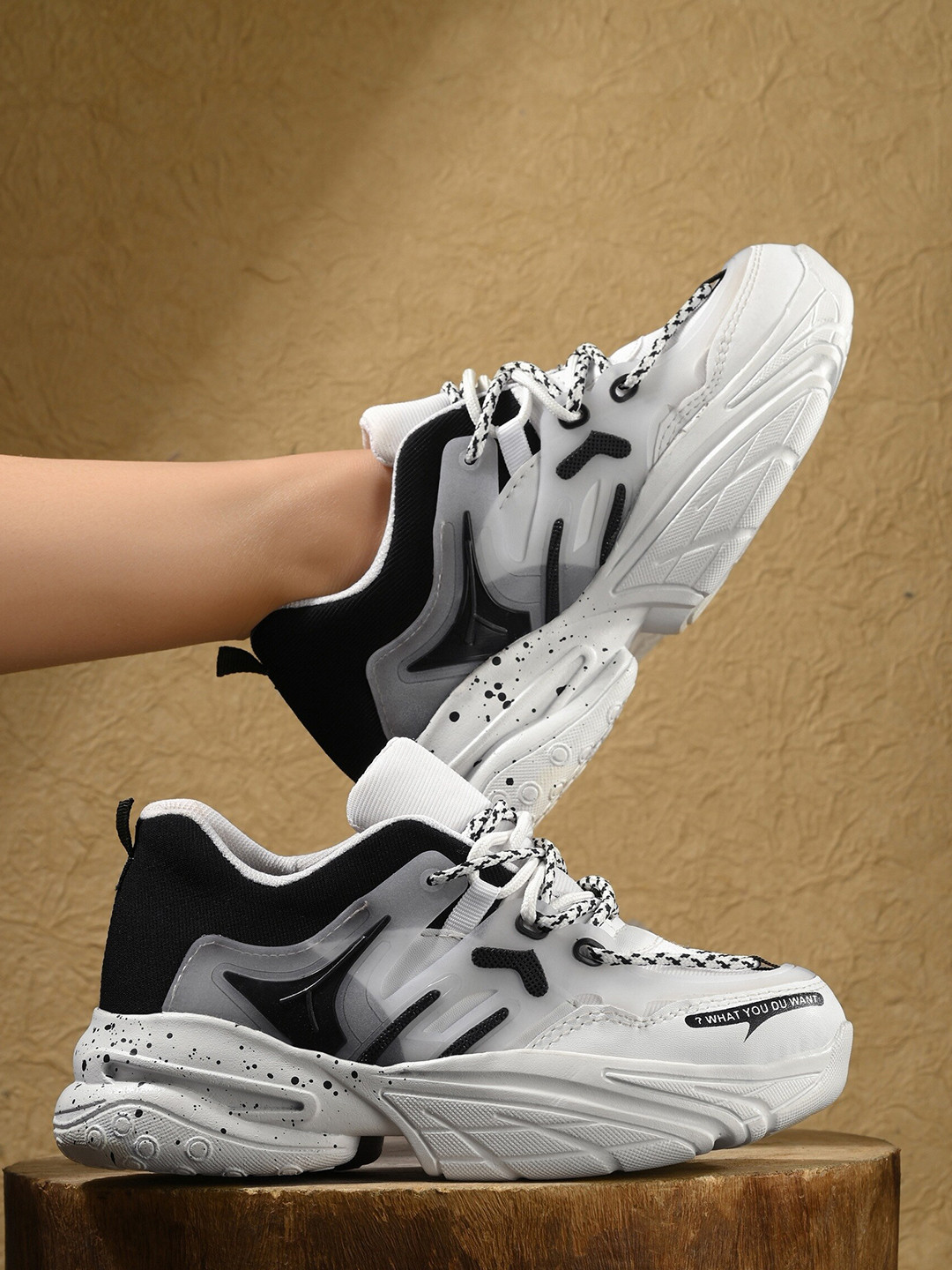 Buy Layasa Women Walking Shoes - Sports Shoes for Women 28614358 | Myntra