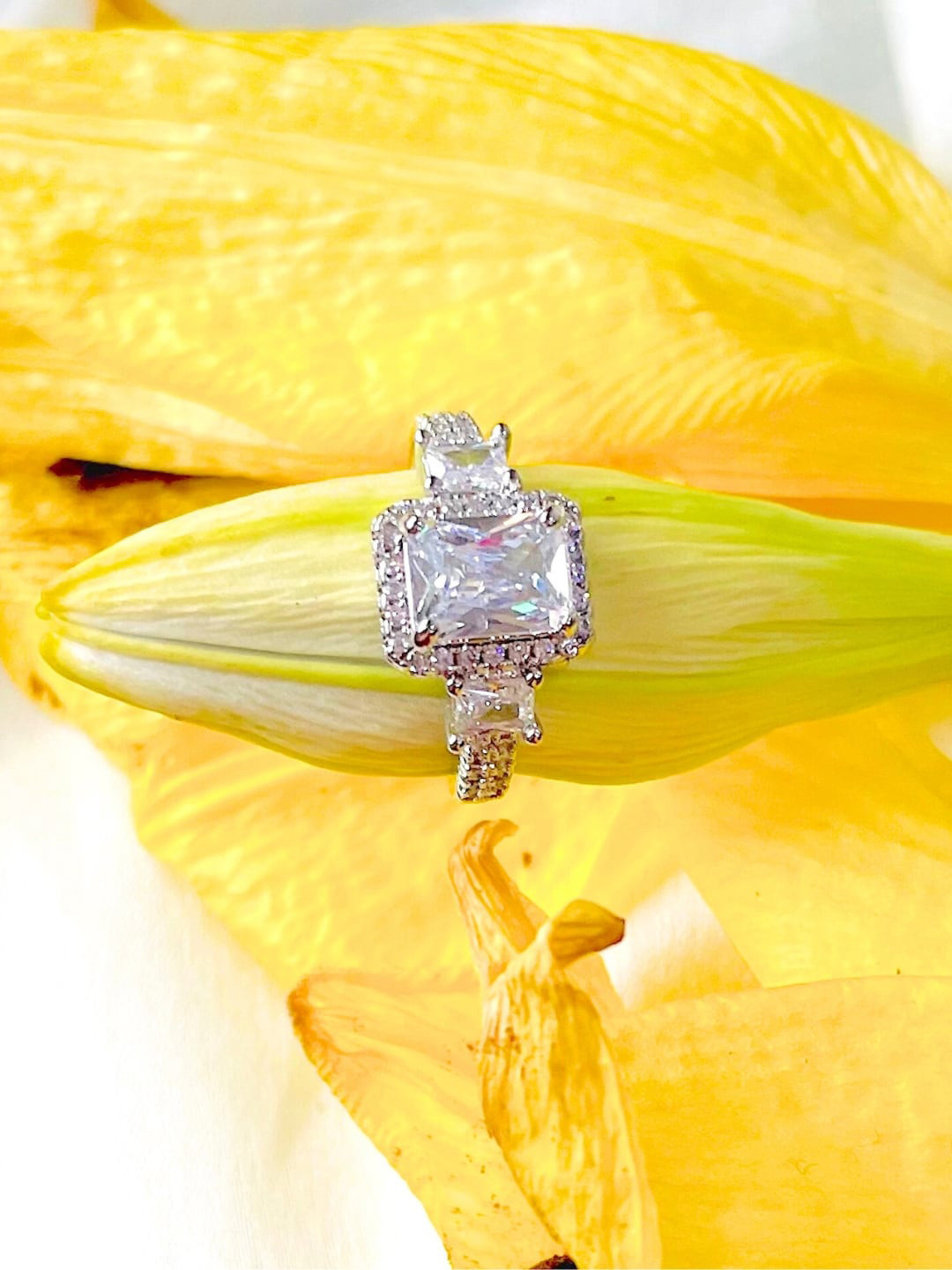 Buy SALVE Stainless Steel Cubic Zirconia Studded Radiant Cut Finger ...