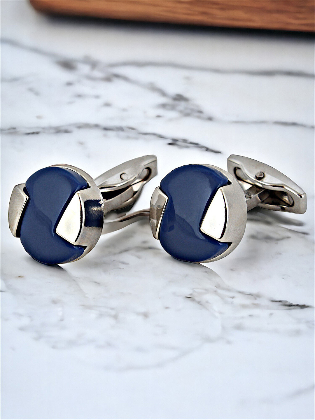 Buy LUCKY JEWELLERY Silver Plated Textured Round Blazer Cufflinks ...