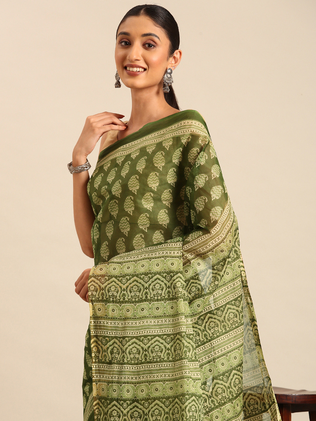 Buy SHANVIKA Ethnic Motifs Printed Pure Cotton Saree - Sarees for Women ...