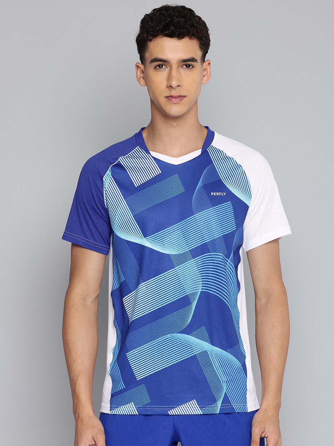 Buy PERFLY By Decathlon Men White Blue Printed Lightweight Badminton T ...