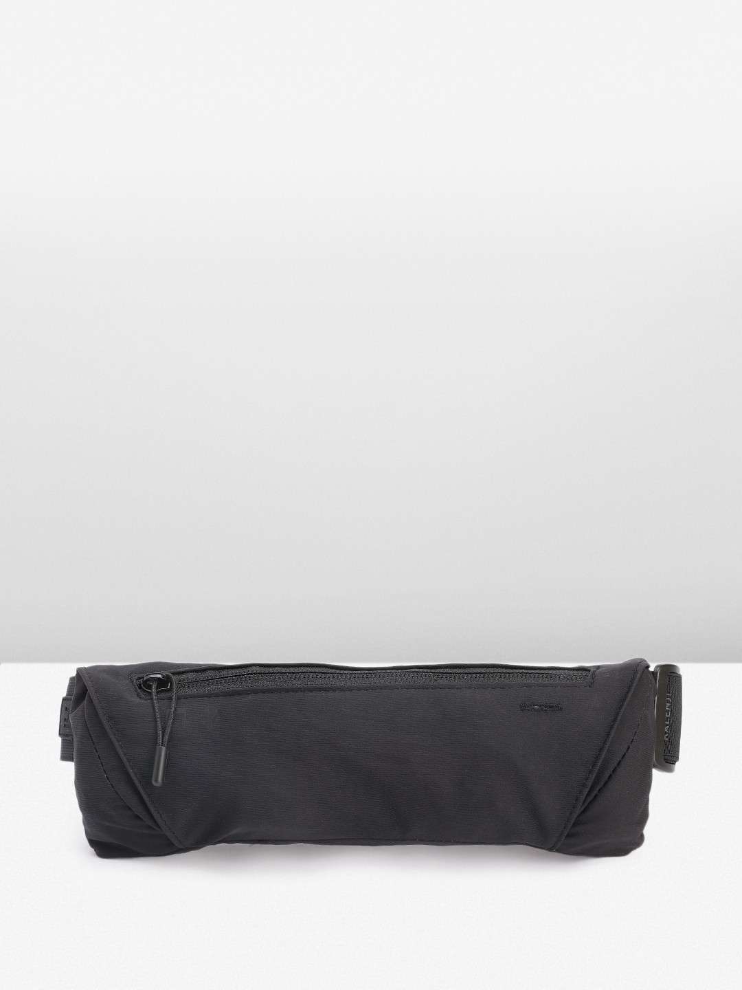 Buy Decathlon Men Running Waist Pouch - Waist Pouch for Men 28733178 ...