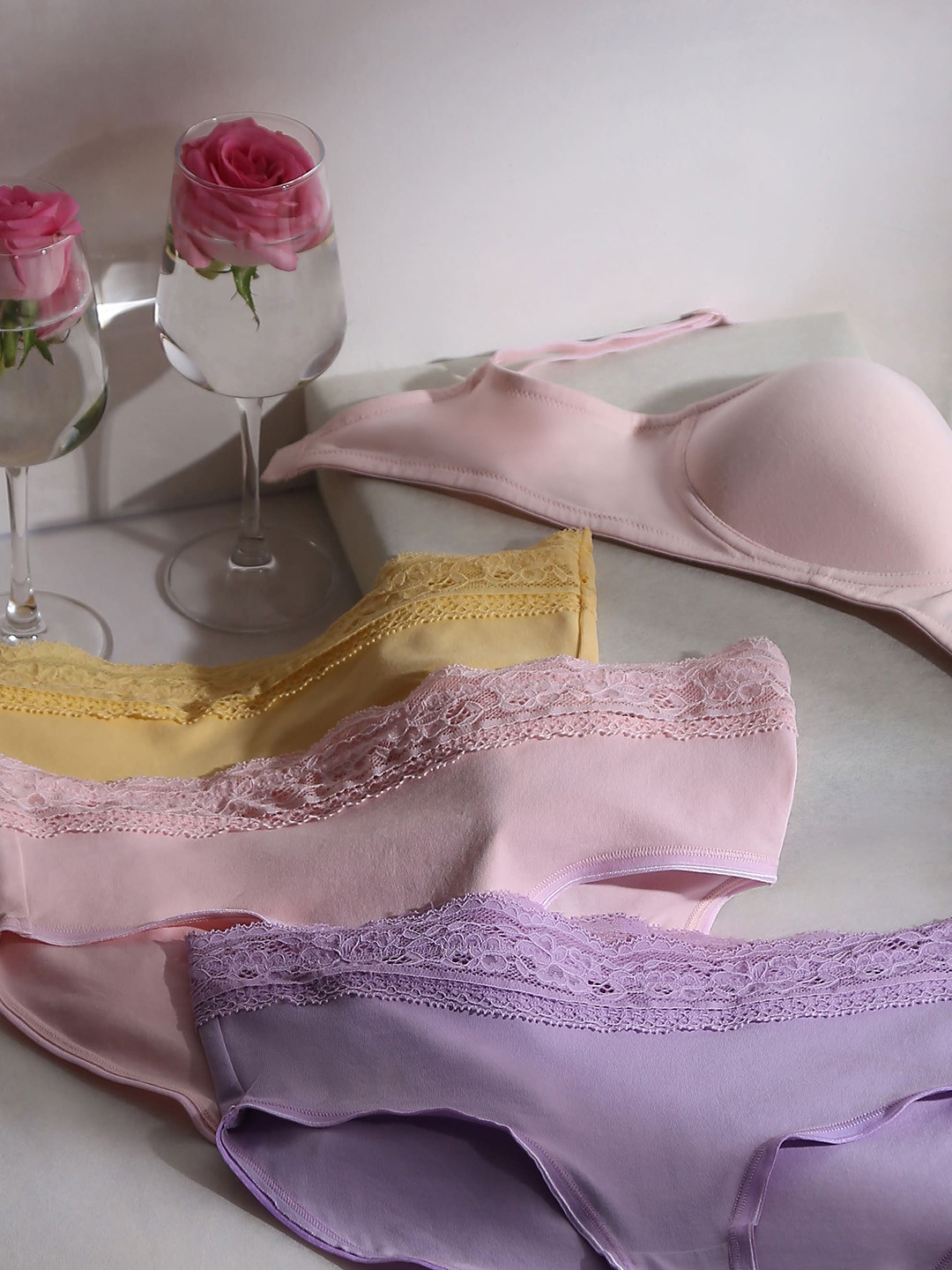 Buy Vero Moda Women Pack Of 3 Hipster Briefs - Briefs for Women ...