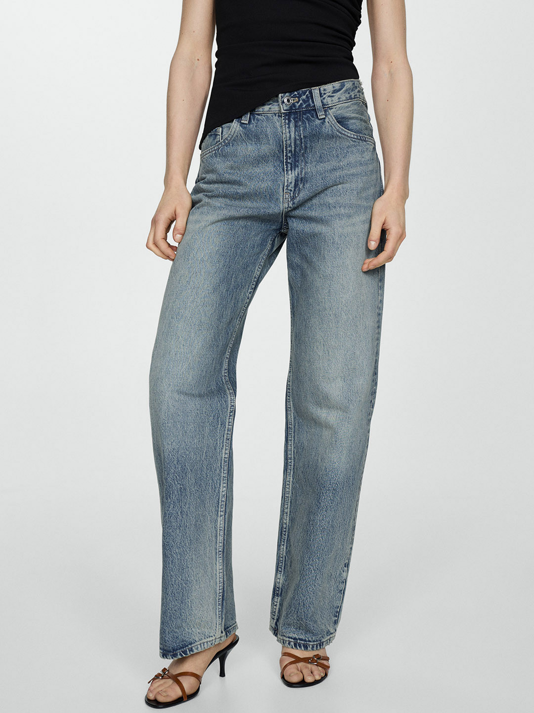Buy MANGO Women Straight Fit Jeans - Jeans for Women 28823252 | Myntra
