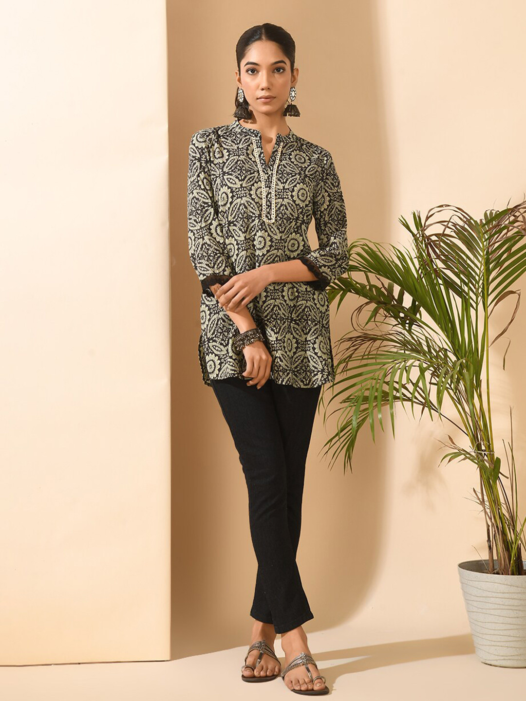 Buy MEESAN Mandarin Collar Printed Cotton Ethnic Tunic - Tunics for Women 28907814 | Myntra