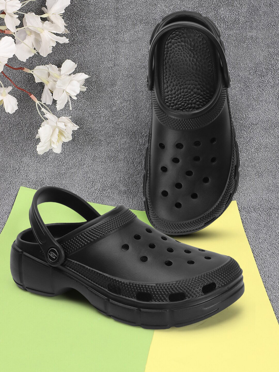 Buy The Roadster Lifestyle Co. Women Laser Cut Detailed Clogs - Flip ...