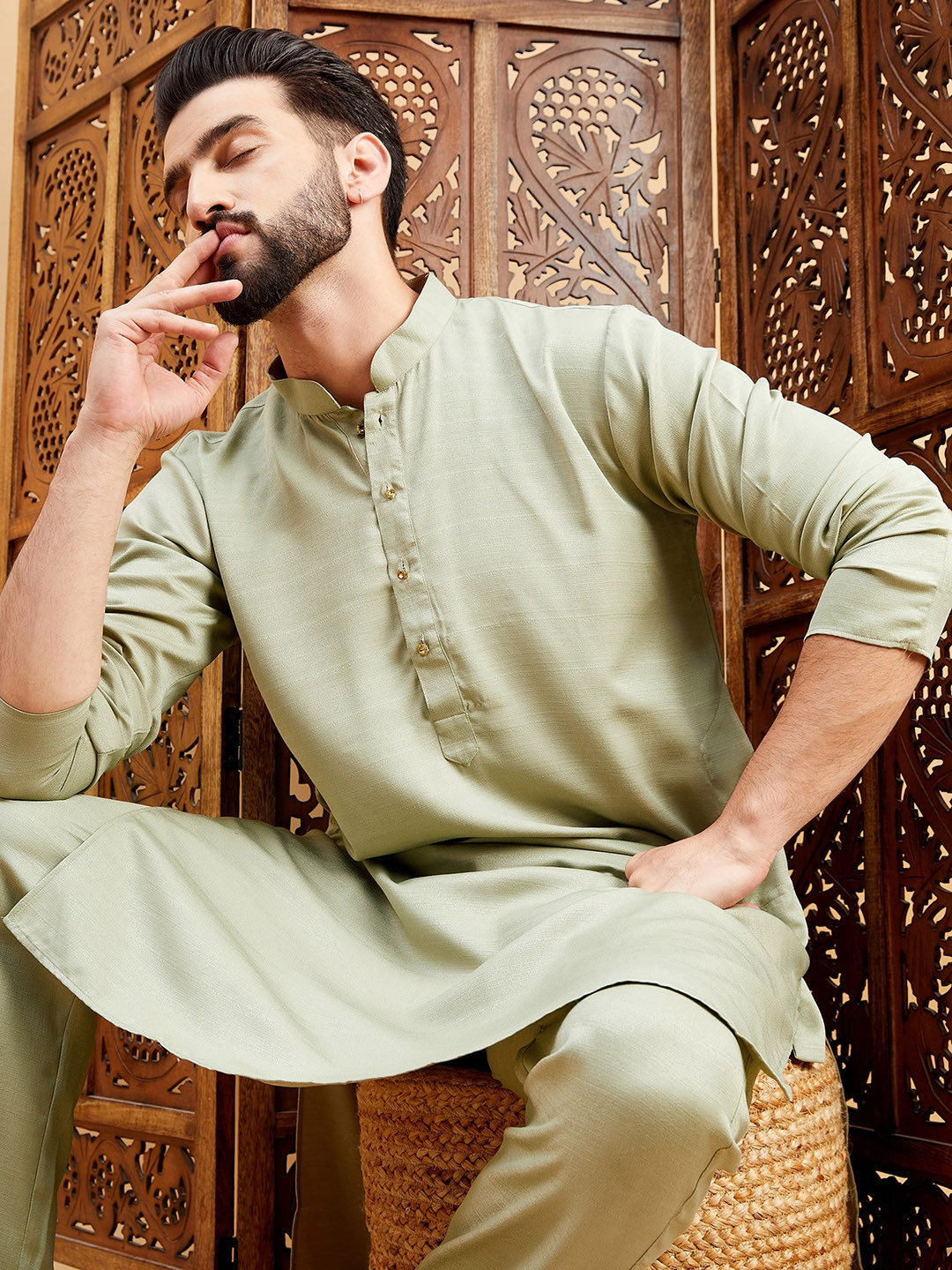Buy House Of Pataudi Green Mandarin Collar Knee Length Straight Kurta ...