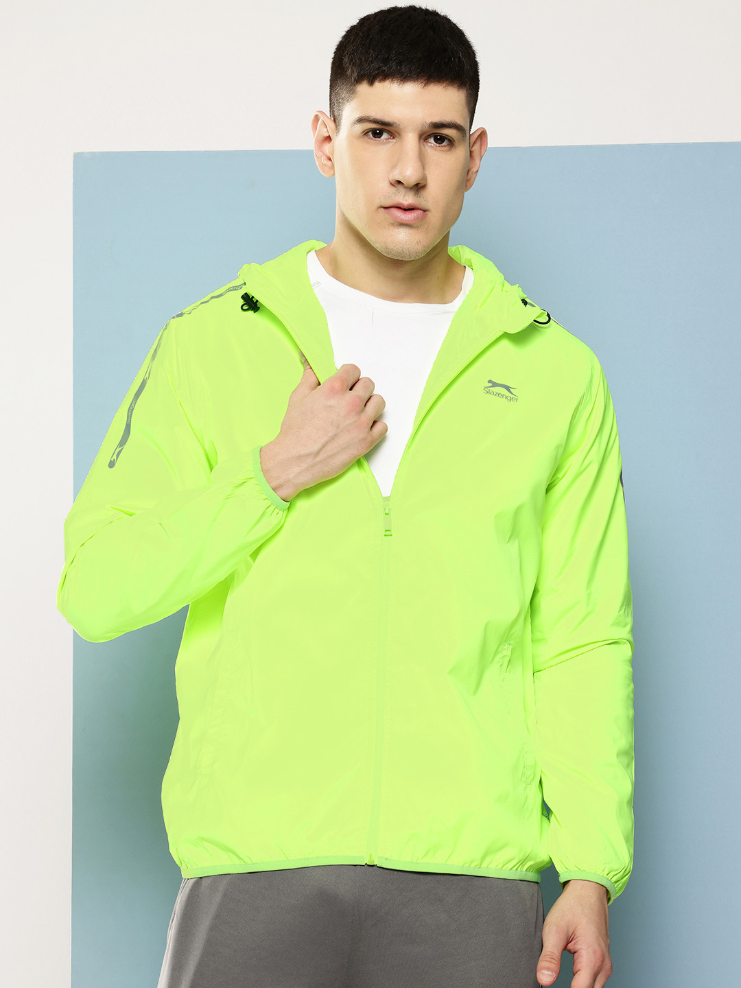 Buy Slazenger Ultra Dry Sporty Jacket - Jackets for Men 29010902 | Myntra