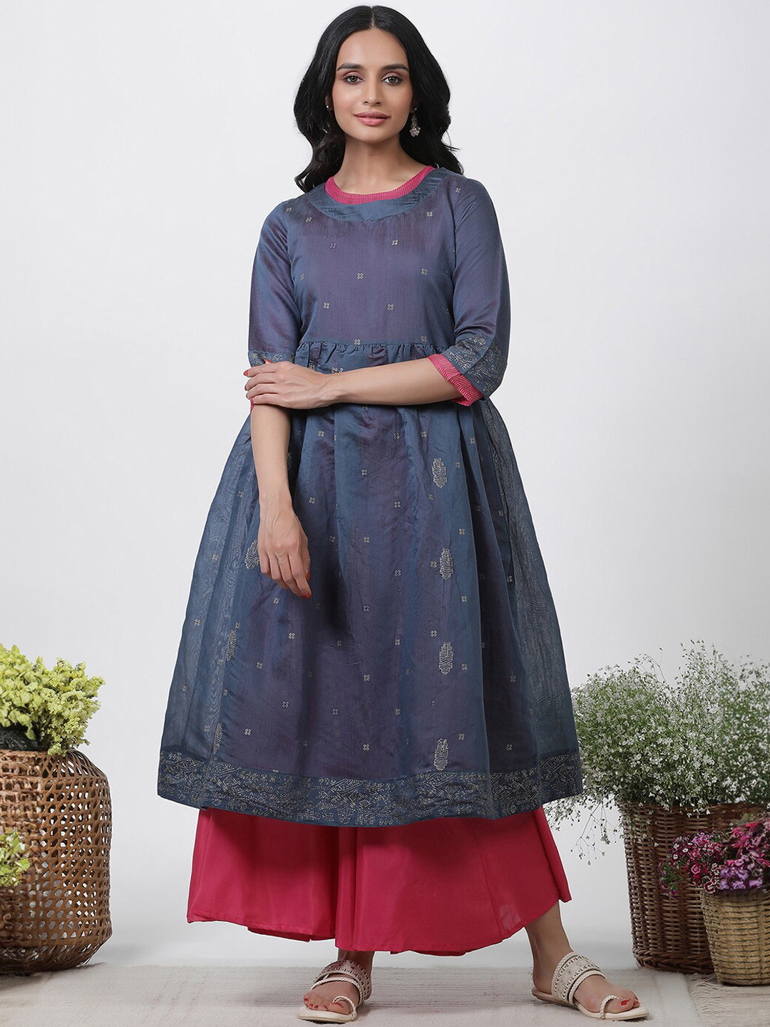 Buy W Regular Kurta With Palazzos - Kurta Sets for Women 29016998 | Myntra