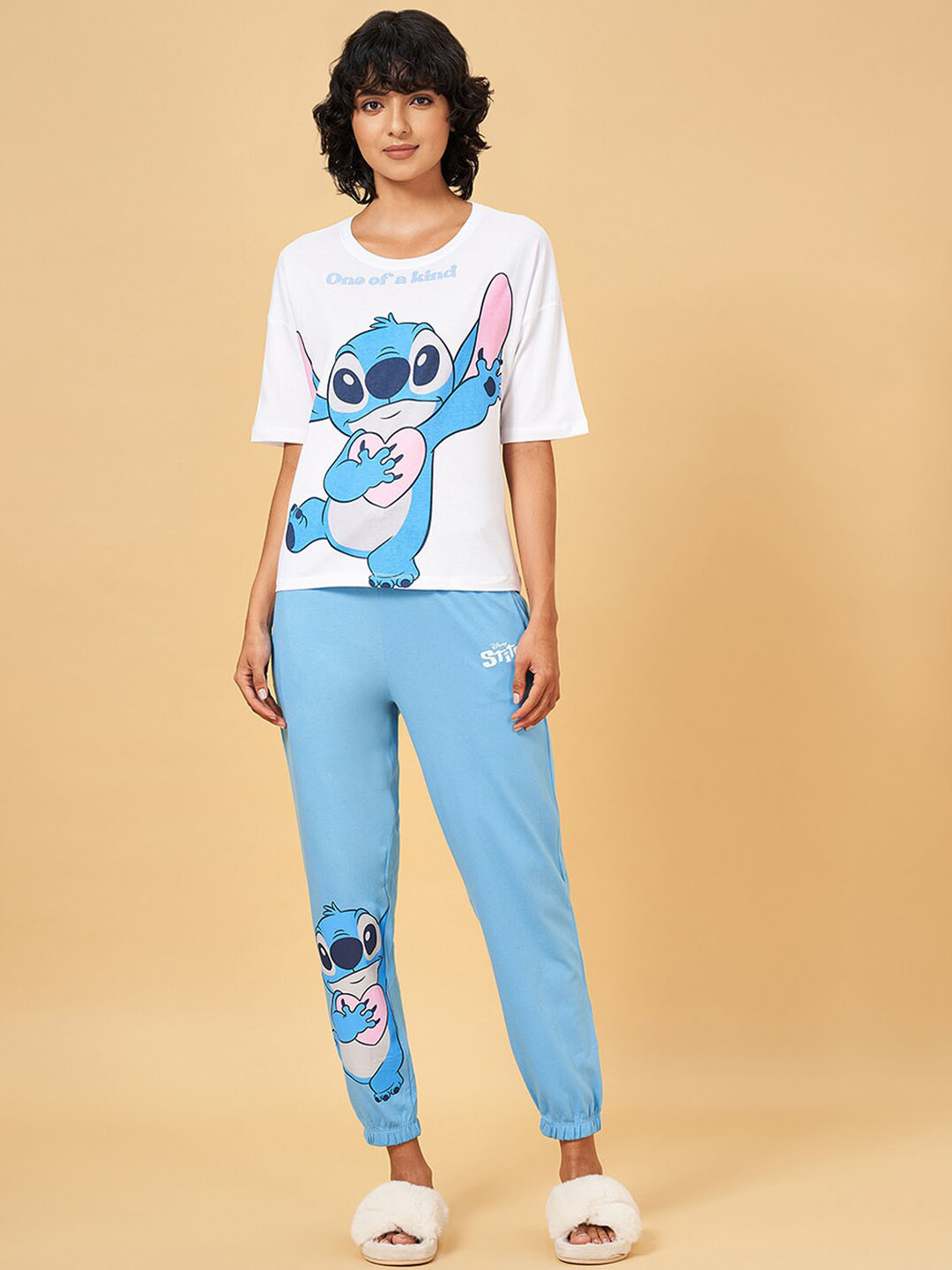 Buy Dreamz By Pantaloons Cartoon Characters Printed Pure Cotton Night ...