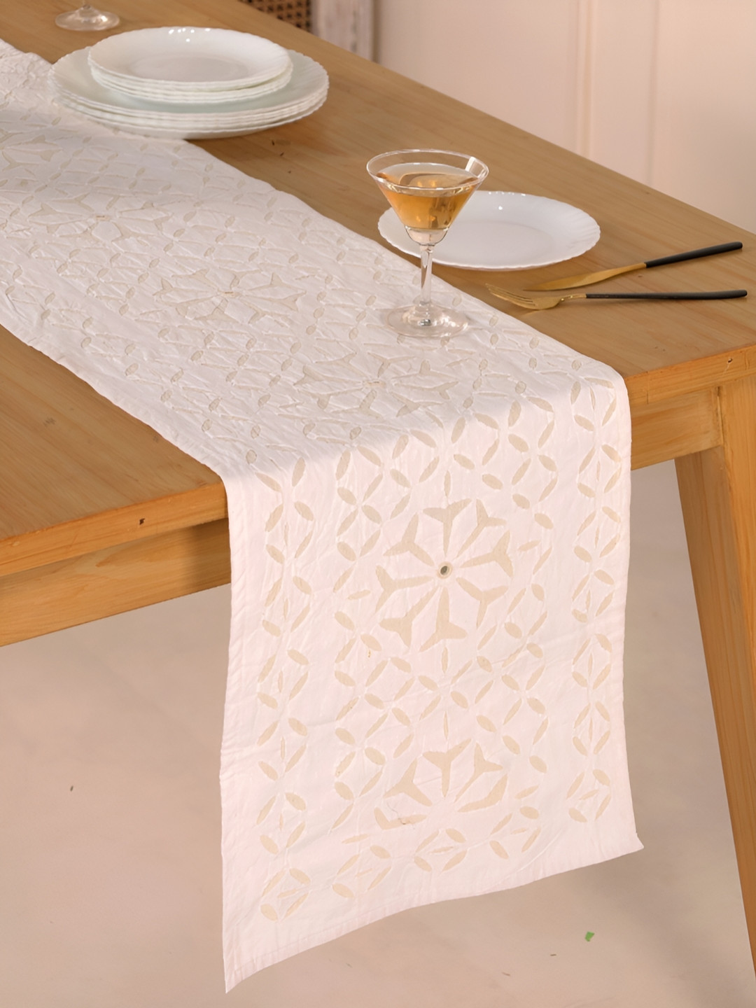 Buy Peepul Tree White Cutwork Detailed Pure Cotton Table Runner ...