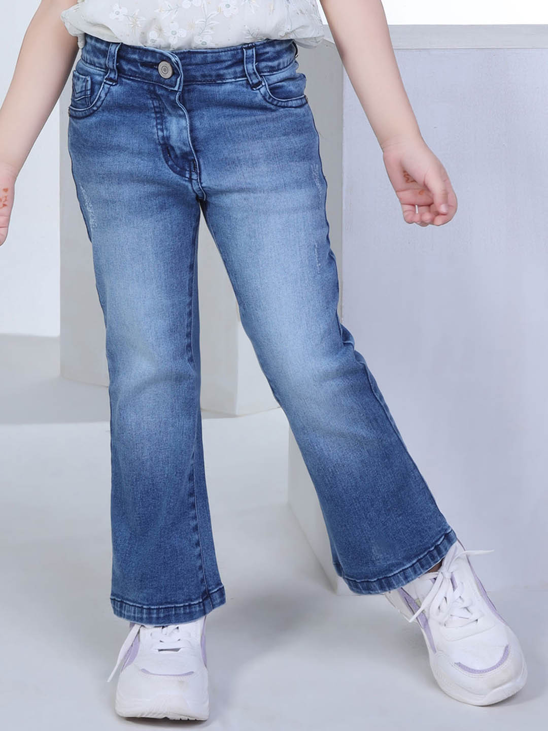 Buy Peppermint Girls Mid Rise Smart Slim Fit Heavy Fade Stretchable ...