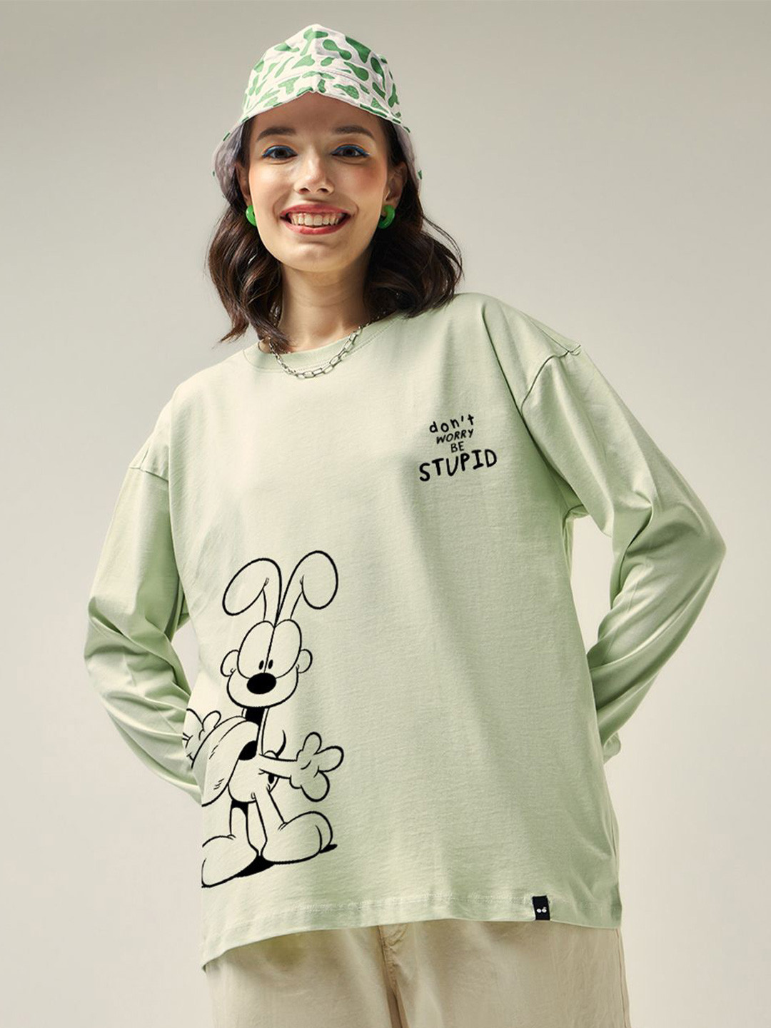 Buy Bewakoof Green Garfield Printed Drop Shoulder Sleeves Oversized ...