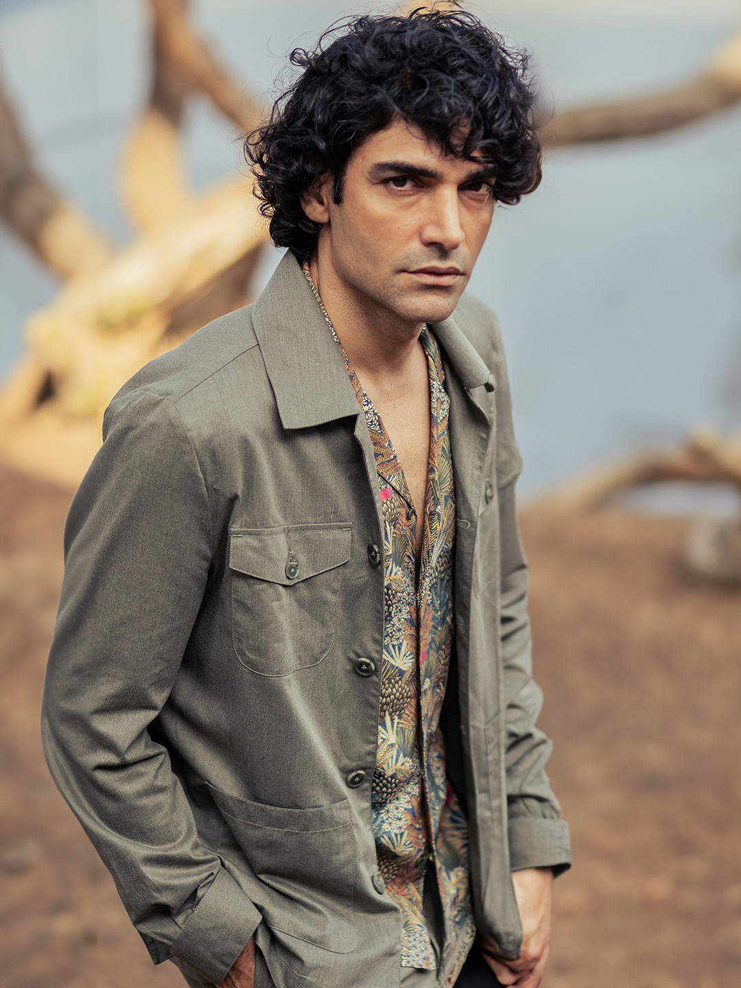 Buy RARE RABBIT Men Echos Spread Collar Long Sleeves Shackets ...