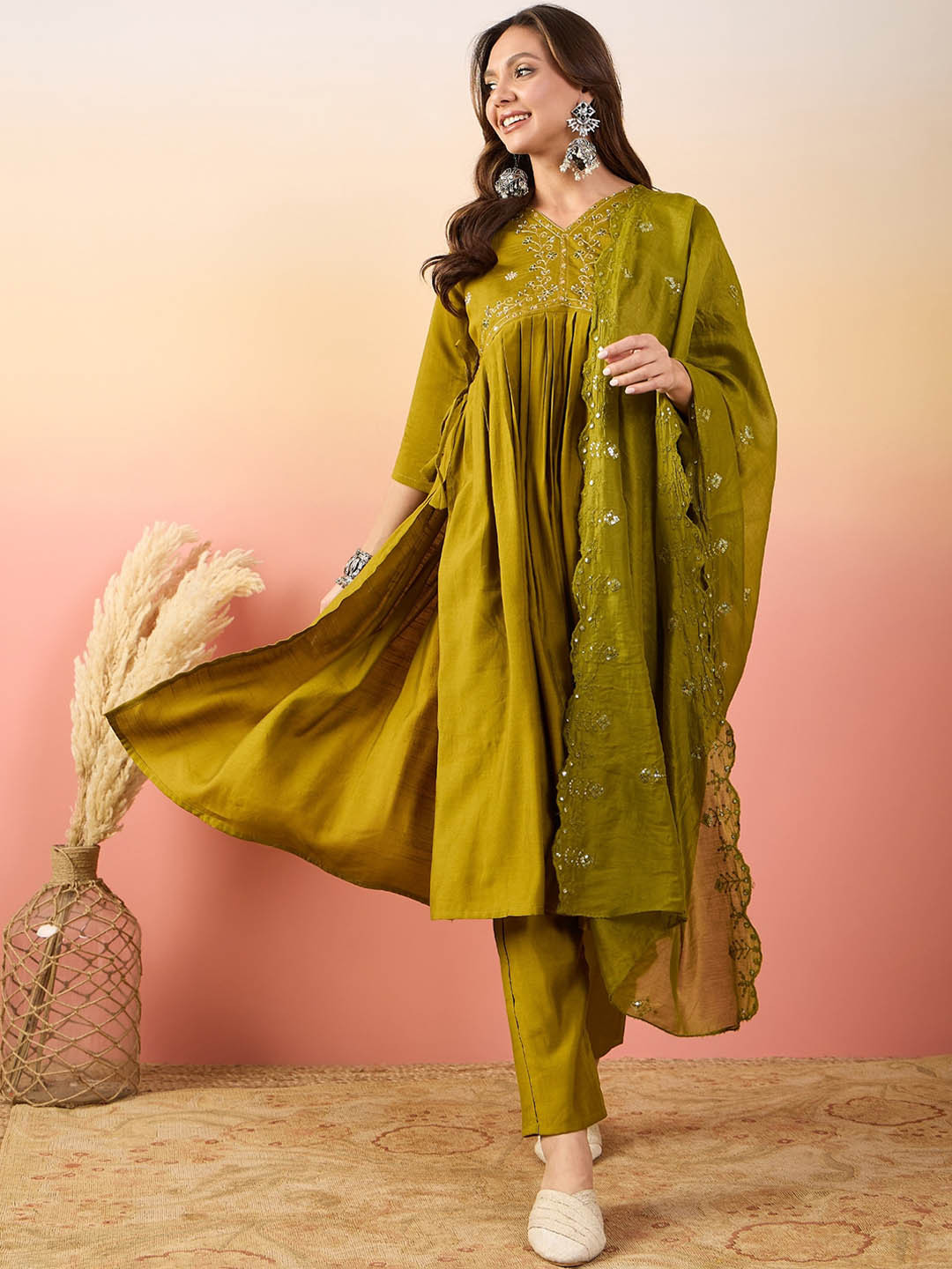 Buy Ariya Prints Ethnic Motifs Embroidered Empire Thread Work Pure Silk ...