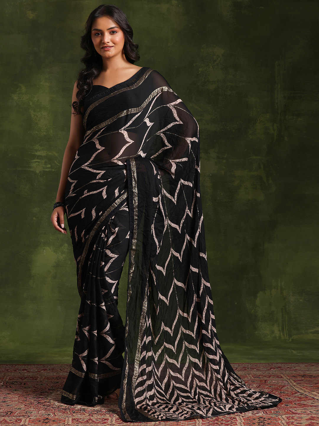 Buy Libas Geometric Printed Woven Design Zari Saree - Sarees for Women ...