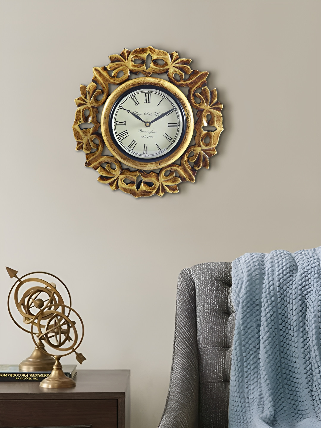 Buy Aura Gold Toned Analogue Contemporary Wall Clock - Clocks for ...