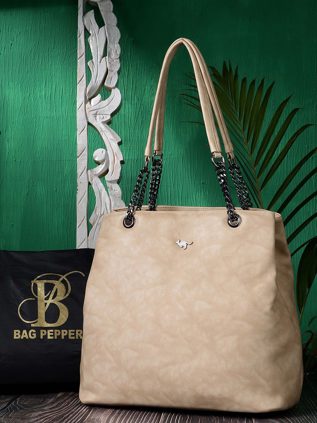 Buy Bag Pepper Abstract Printed Structured Handheld Bag - Handbags for ...