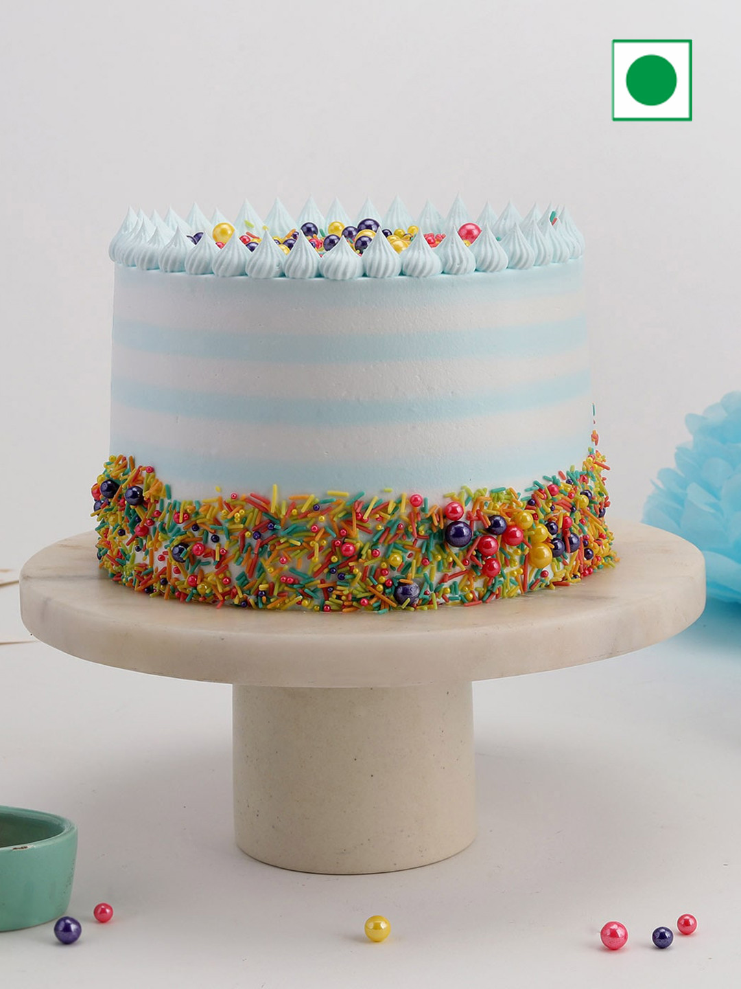 Buy IGP Pristine Flavour Eggless Round Cake With Sprinkles 600 Gm ...