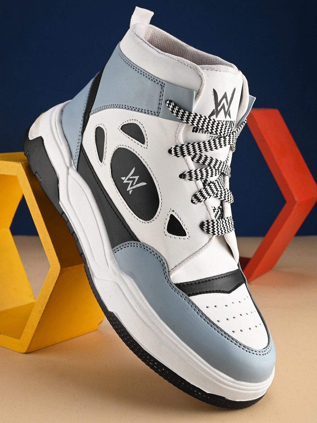 Buy Woakers Men Colourblocked Lightweight Sneakers - Casual Shoes for ...