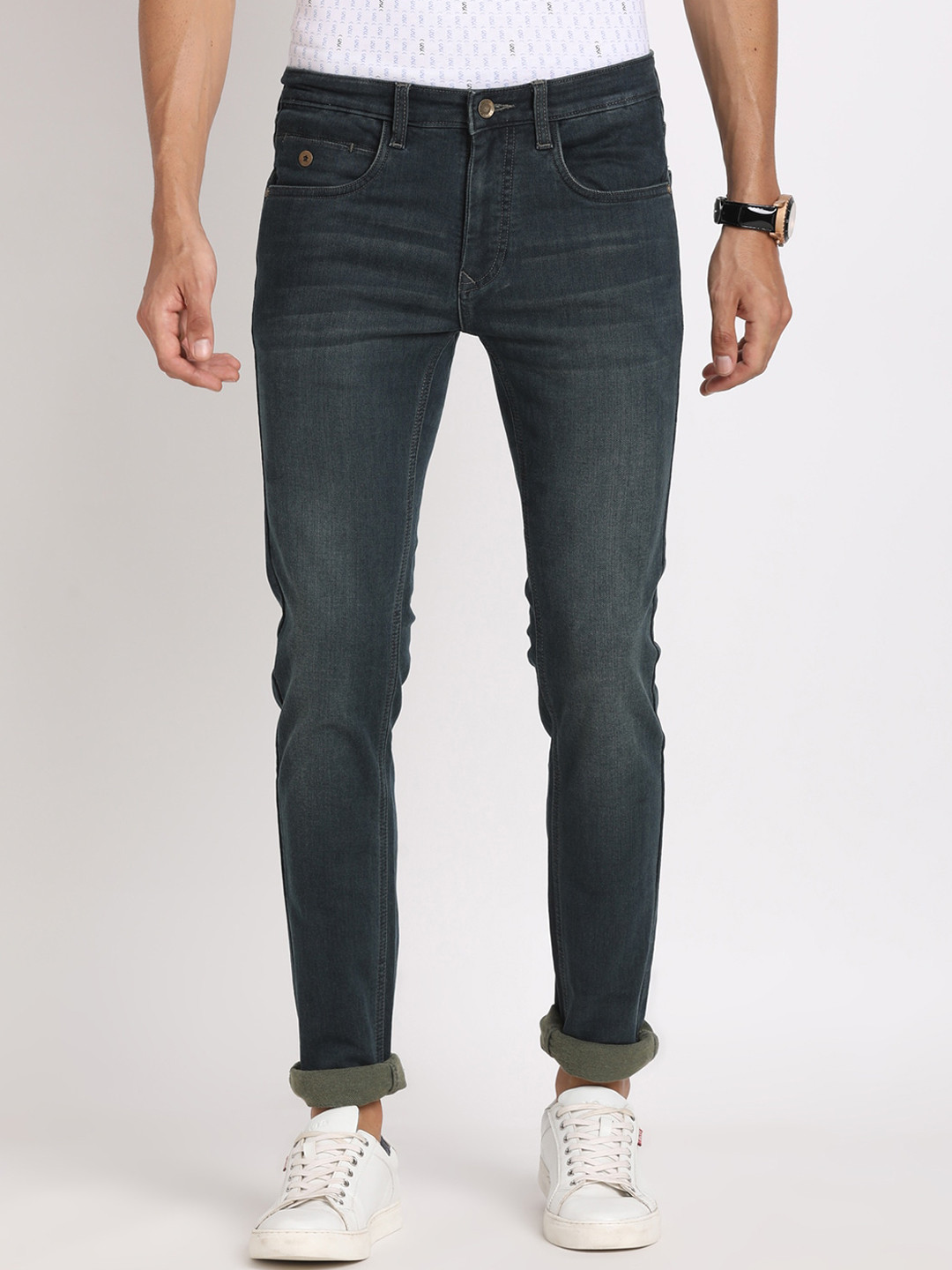 Buy Turtle Men Narrow Tapered Fit Clean Look Mid Rise Light Fade ...